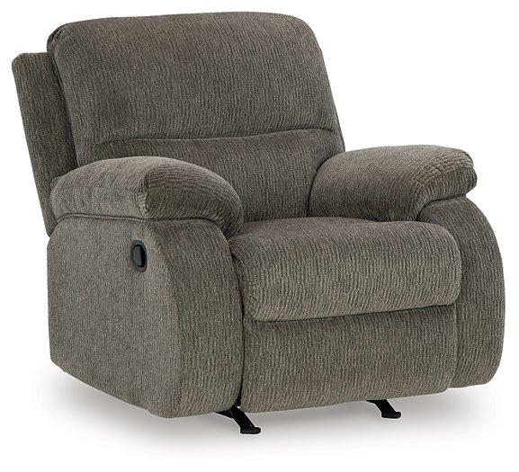 Scranto Recliner | Plourde Furniture Co (Caribou, ME)